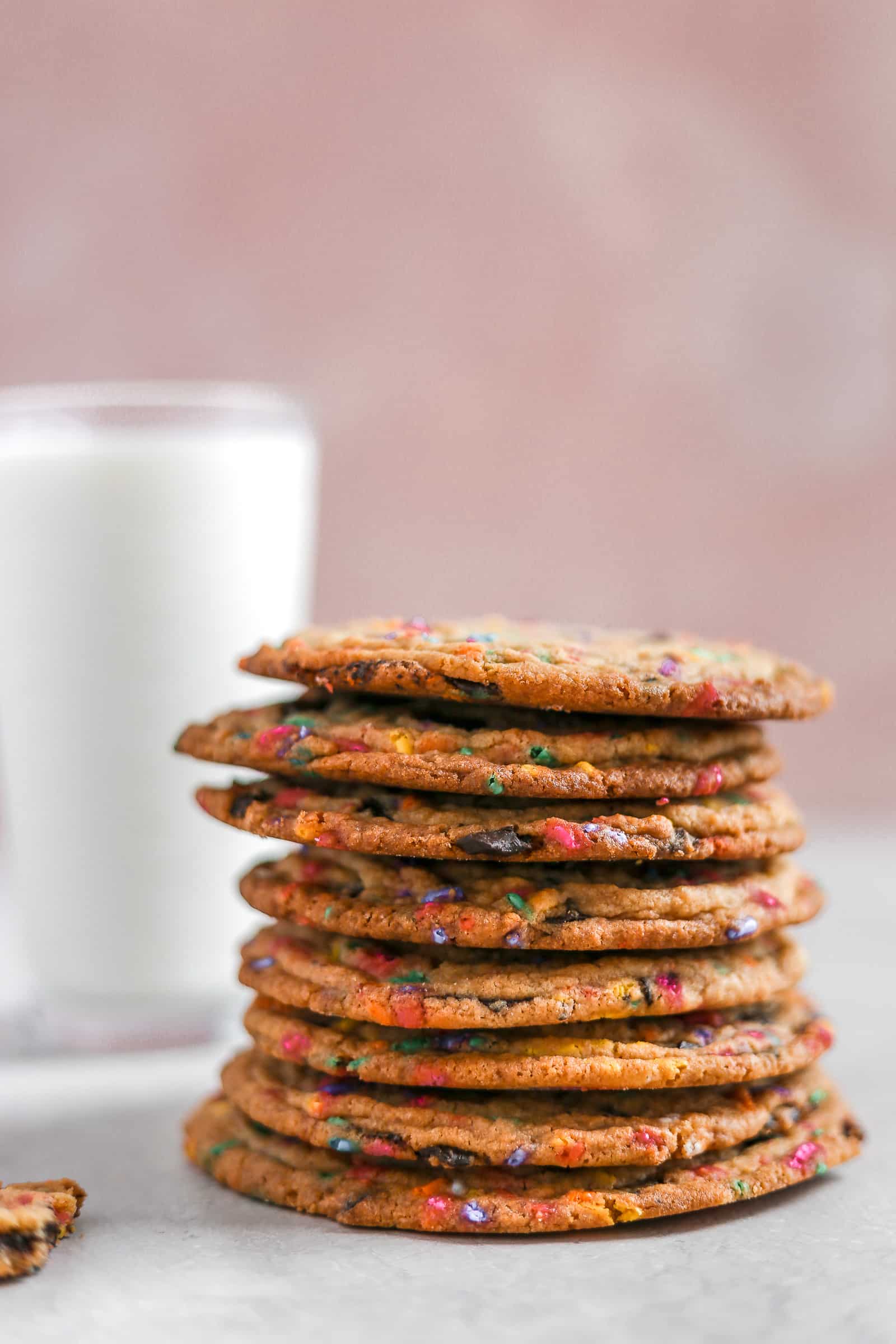 Giant Cookies with Chocolate and Sprinkles - Frosting & Fettuccine