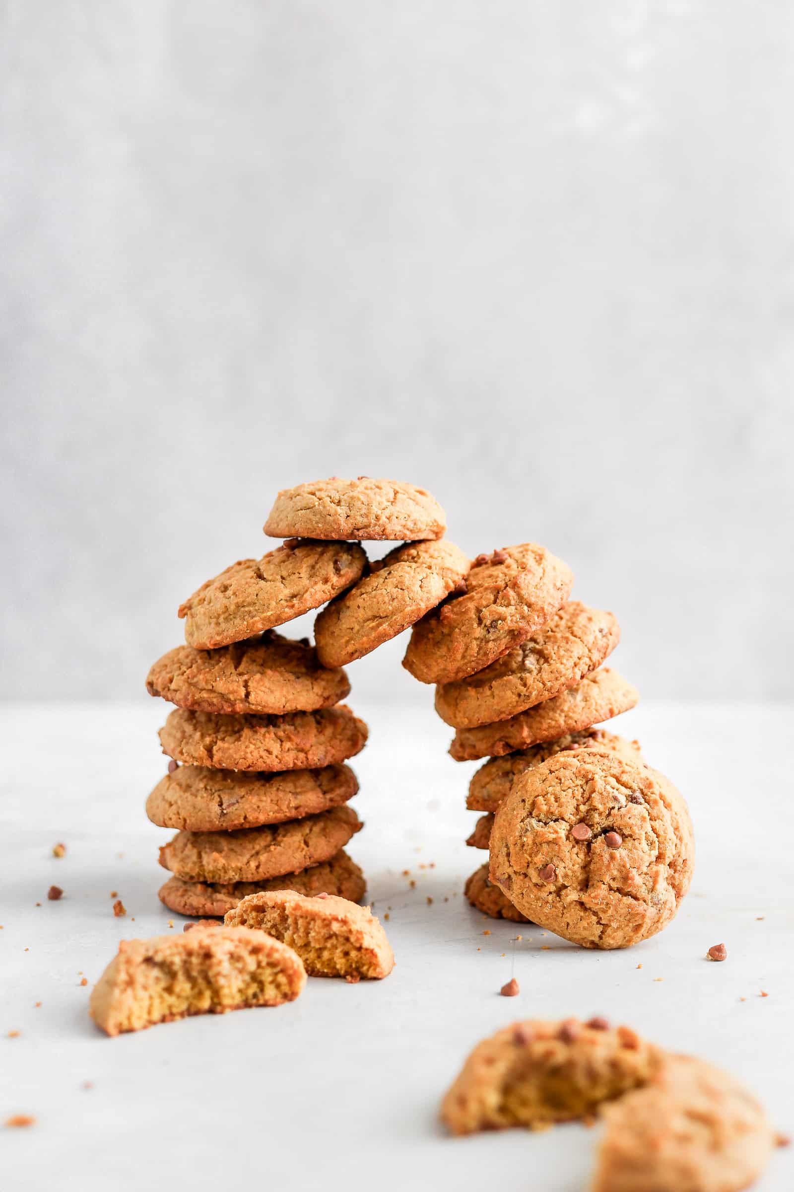 Chewy Pumpkin Maple Cookies - Frosting and Fettuccine