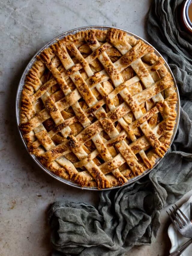 6 Juicy Fruit Pie Recipes - Frosting and Fettuccine