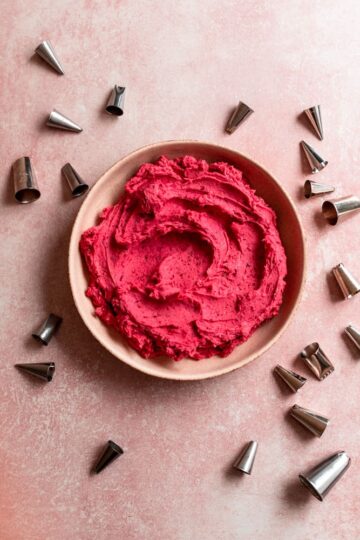 5 Minute Raspberry Buttercream Frosting - Frosting and Fettuccine