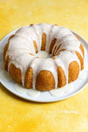 3 Minute Easy Lemon Glaze (For Bundt Cakes!) - Frosting and Fettuccine