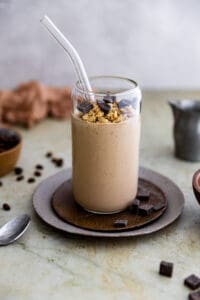Quick And Easy Coffee Banana Smoothie - Frosting and Fettuccine