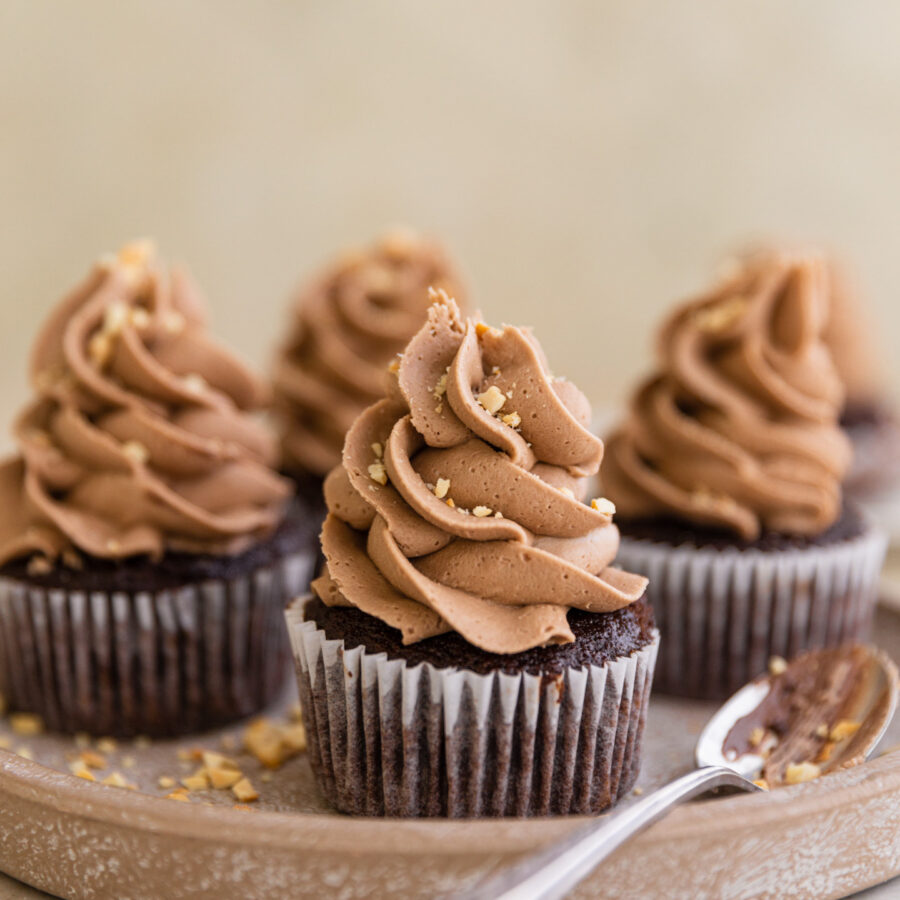 Thick Nutella Frosting (You Can Pipe!) - Frosting and Fettuccine