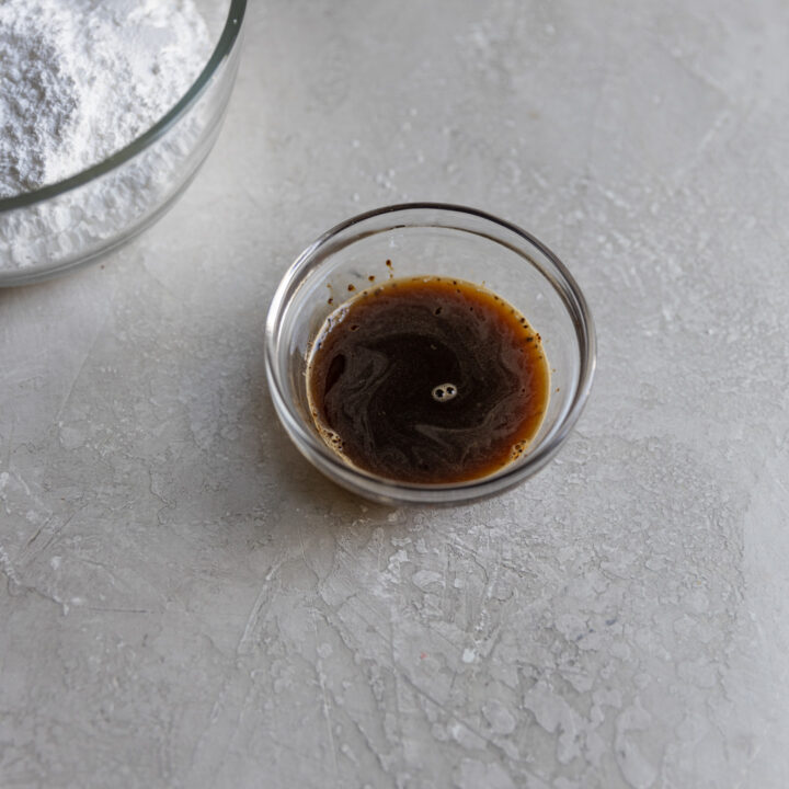 2 Minute Easy Coffee Glaze - Frosting and Fettuccine