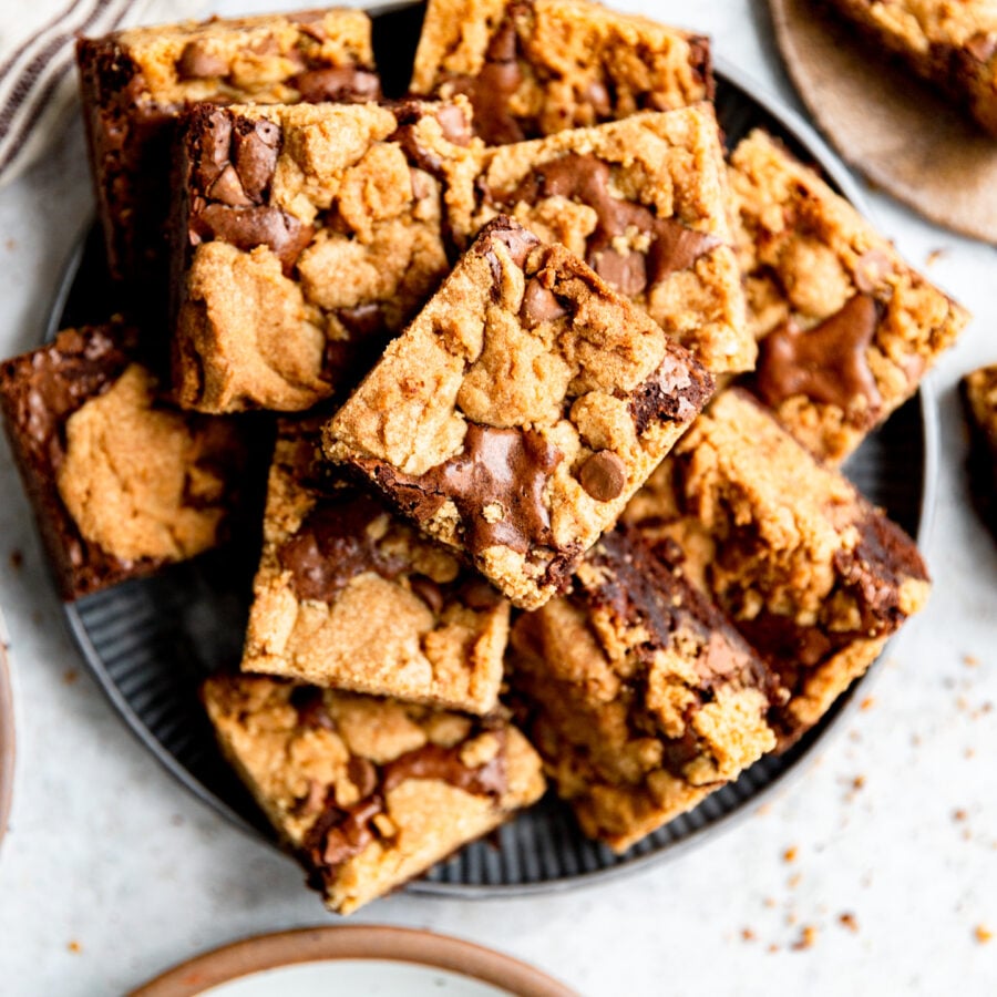 Super Easy and Chewy Brookies - Frosting and Fettuccine