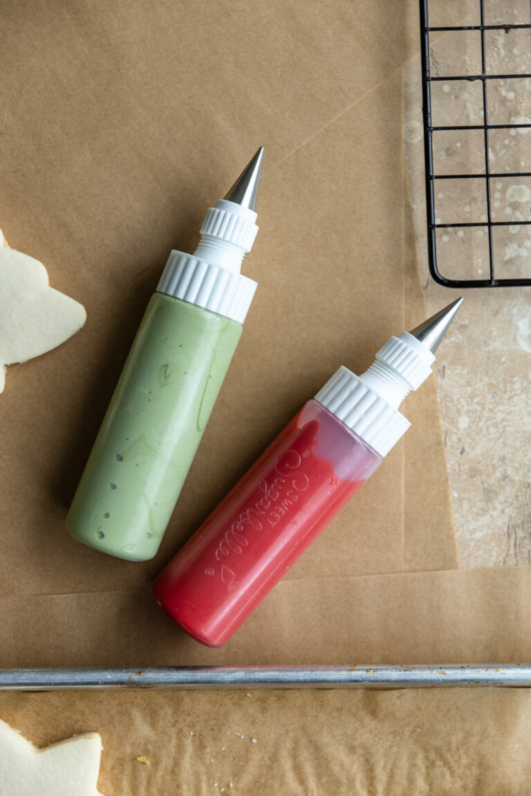 Emergency Royal Icing (No Meringue Powder) - Frosting and Fettuccine