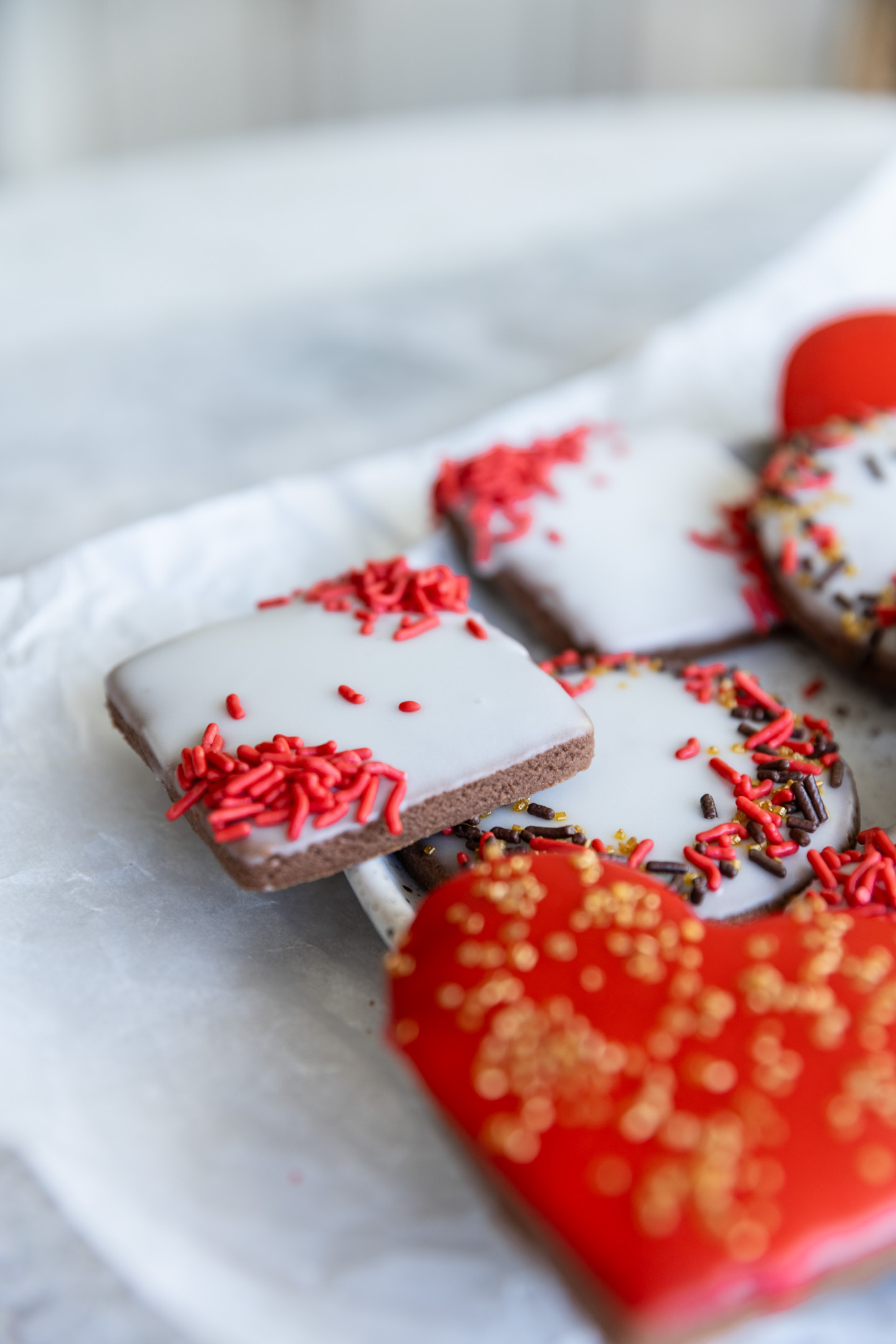 3 Minute Cookie Icing (No Piping Bags!) - Frosting and Fettuccine