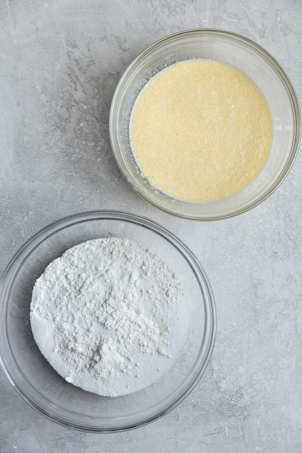 Moist, Soft, and Simple Plain Muffins - Frosting and Fettuccine