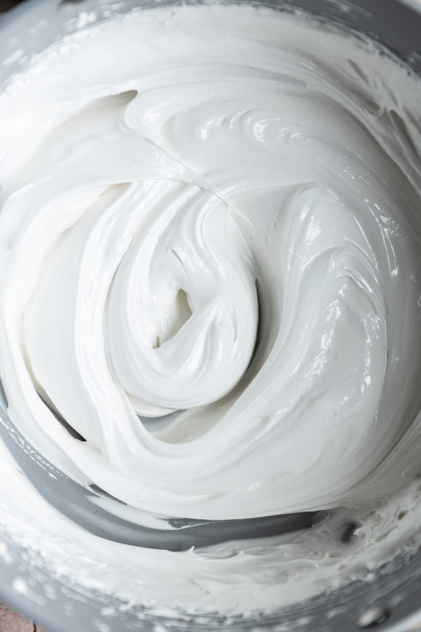 Easy 7 Minute Frosting (No Double Boiler) - Frosting and Fettuccine
